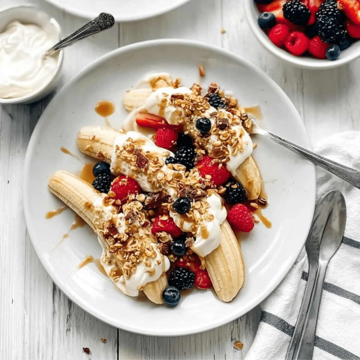 Breakfast Banana Split Recipe: A Healthy and Delicious Start to Your ...