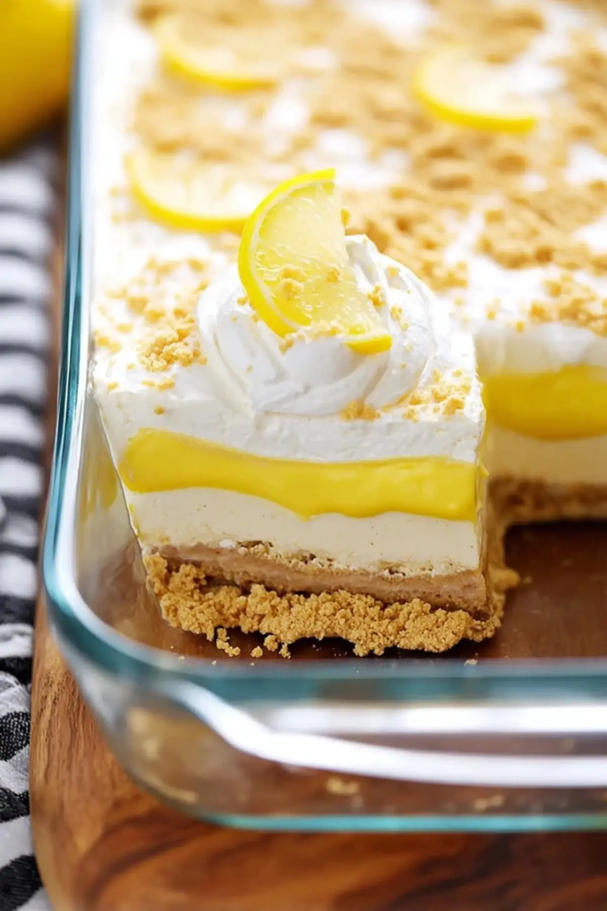 Heavenly Lemon Oreo Dessert: The Ultimate No-Bake Treat - Recipes by Lucelle