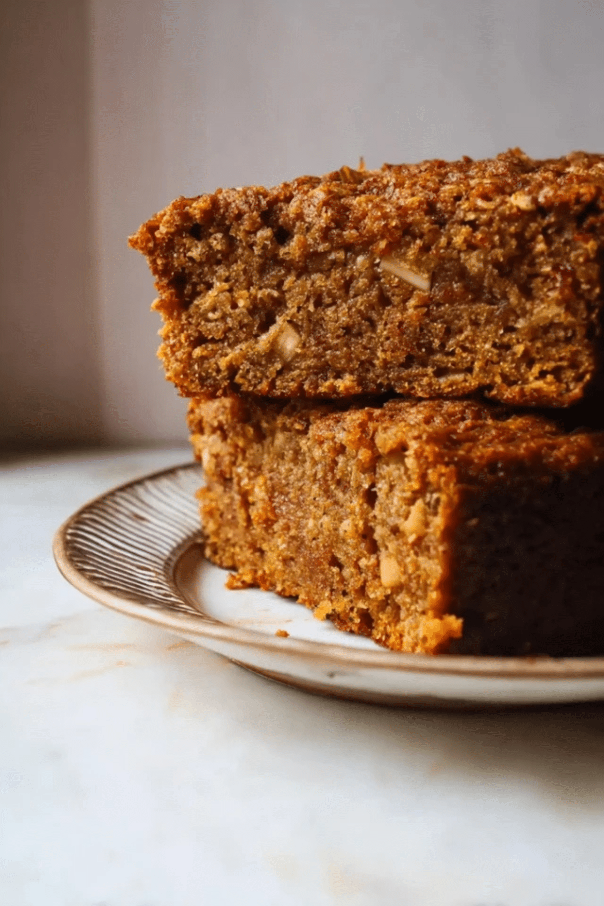 Healthy Breakfast Oatmeal Apple Cake - Recipes by Lucelle