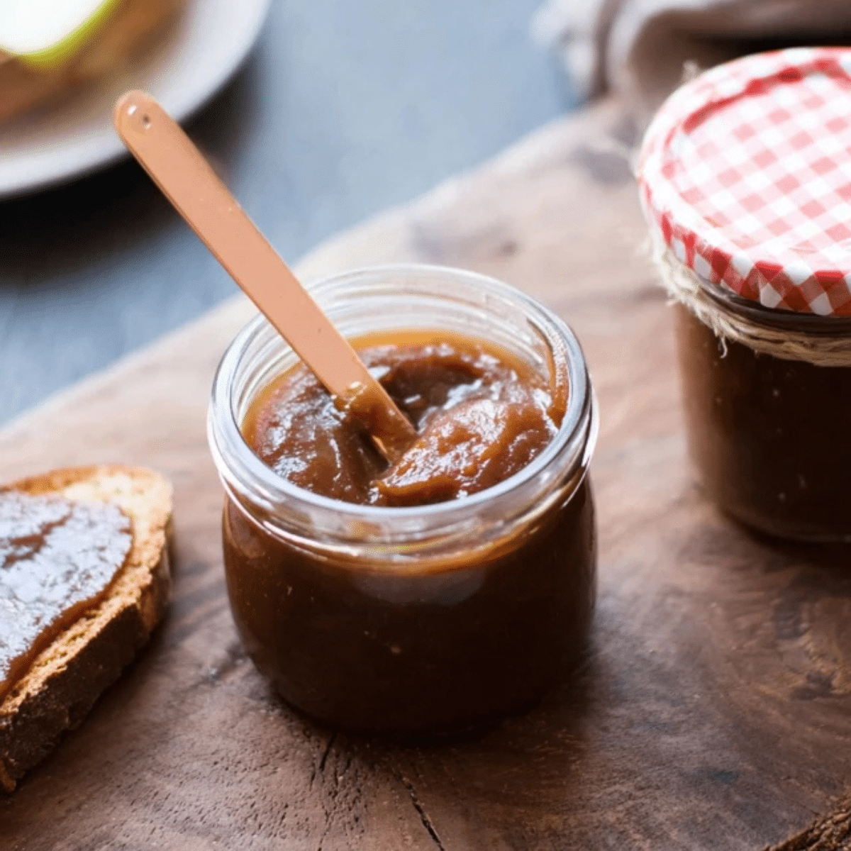 Slow Cooker Apple Butter Recipe - Recipes by Lucelle