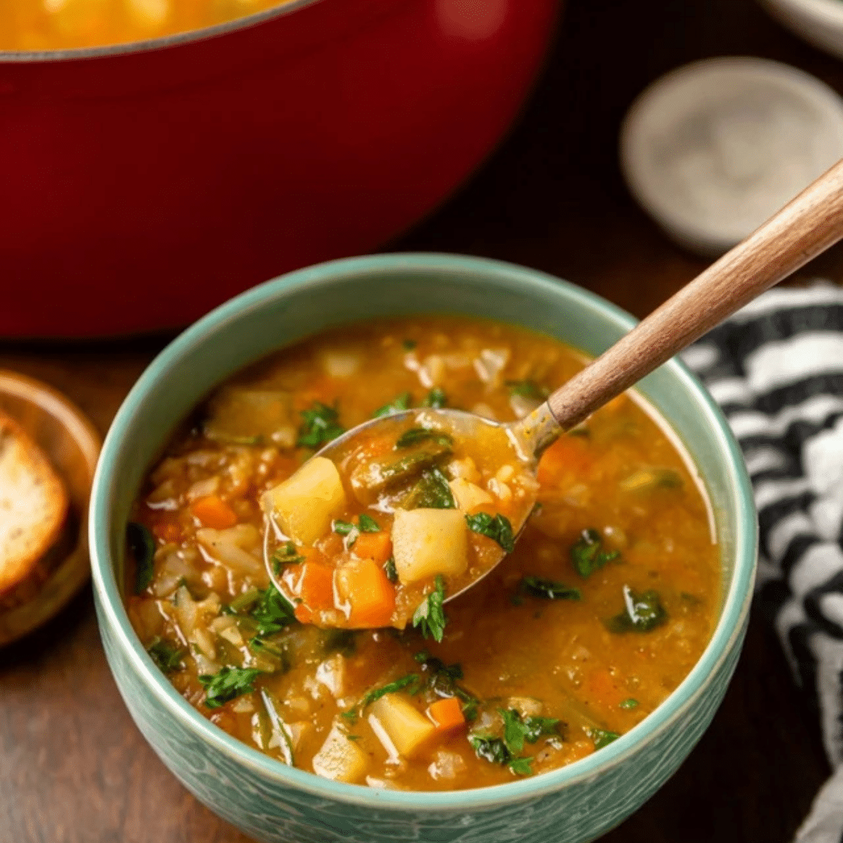 Vegetable Soup without Tomatoes: A Cozy and Healthy Alternative ...