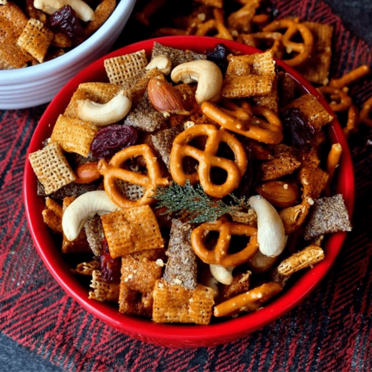 Christmas Eve Savoury Snack Mix: A Festive Treat for the Holiday Season ...