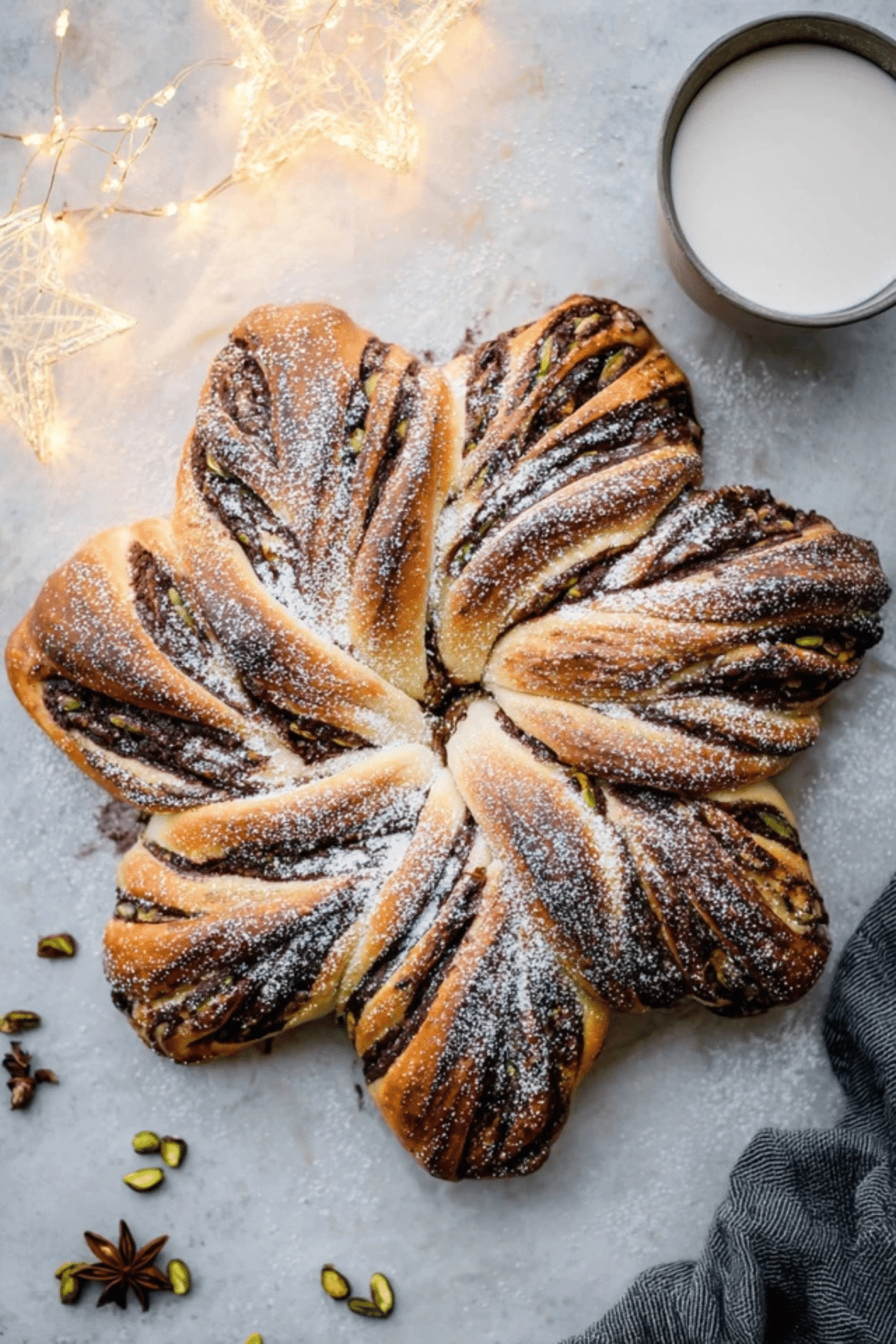 Chocolate Pistachio Christmas Star Bread – A Festive Showstopper ...